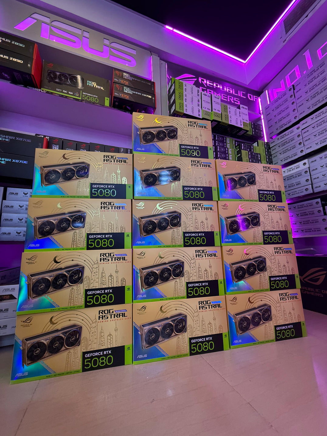 GIGABYTE GAMING A16 GA6H 16.0" FHD+ 165Hz RTX 5050 8GB Intel Core i7-1 – Compumarts Egypt